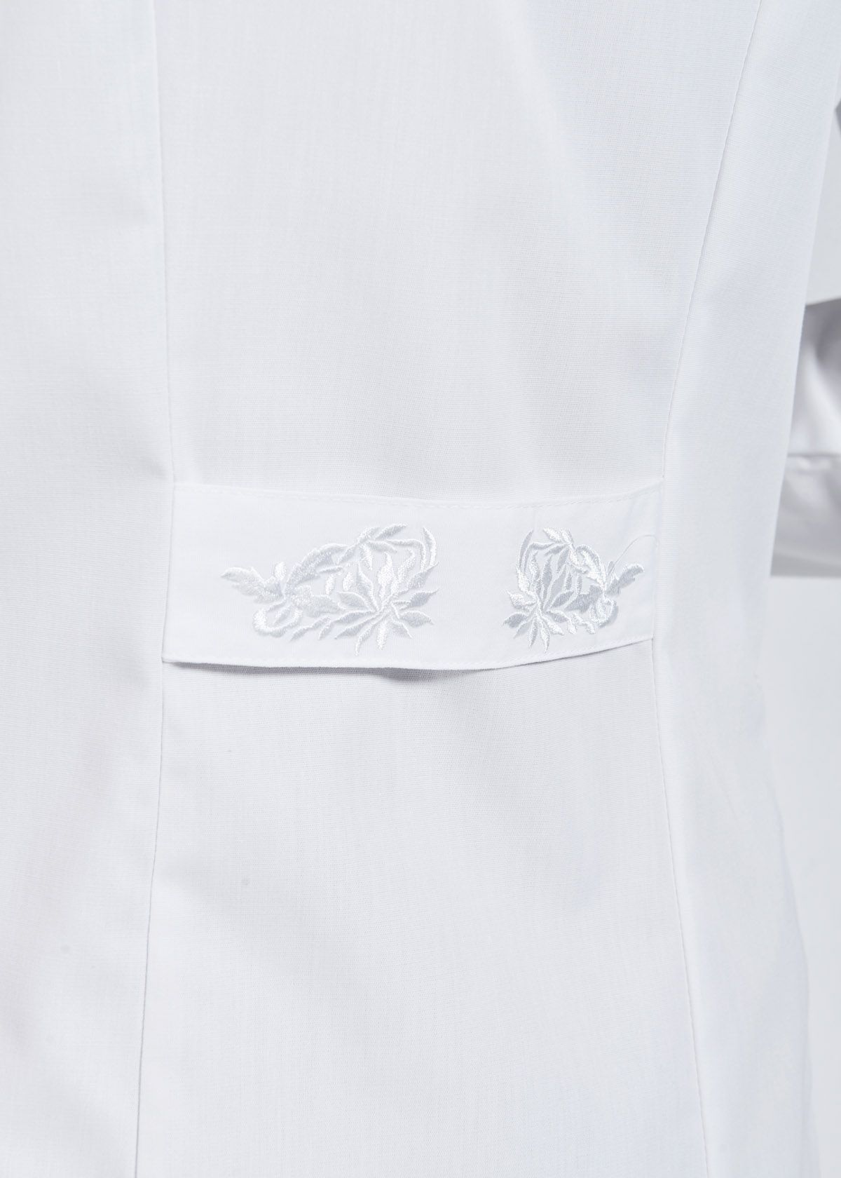 L390 Ladies Fitted Fashion Lab Coat 5oz | Lab Coats & Jackets | MOBB ...